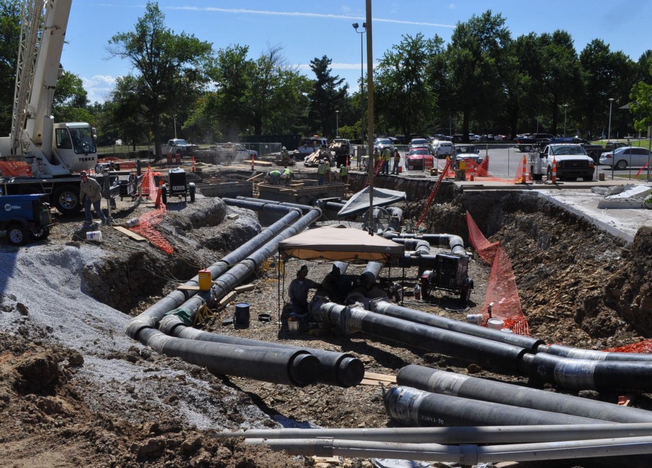 University of Arkansas LeRoy Pond Chiller Site Utilities | Mountain ...